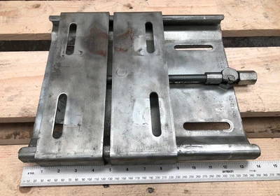 Synthesis 90 - 132 Frame Electric Motor Feet | Grelly UK