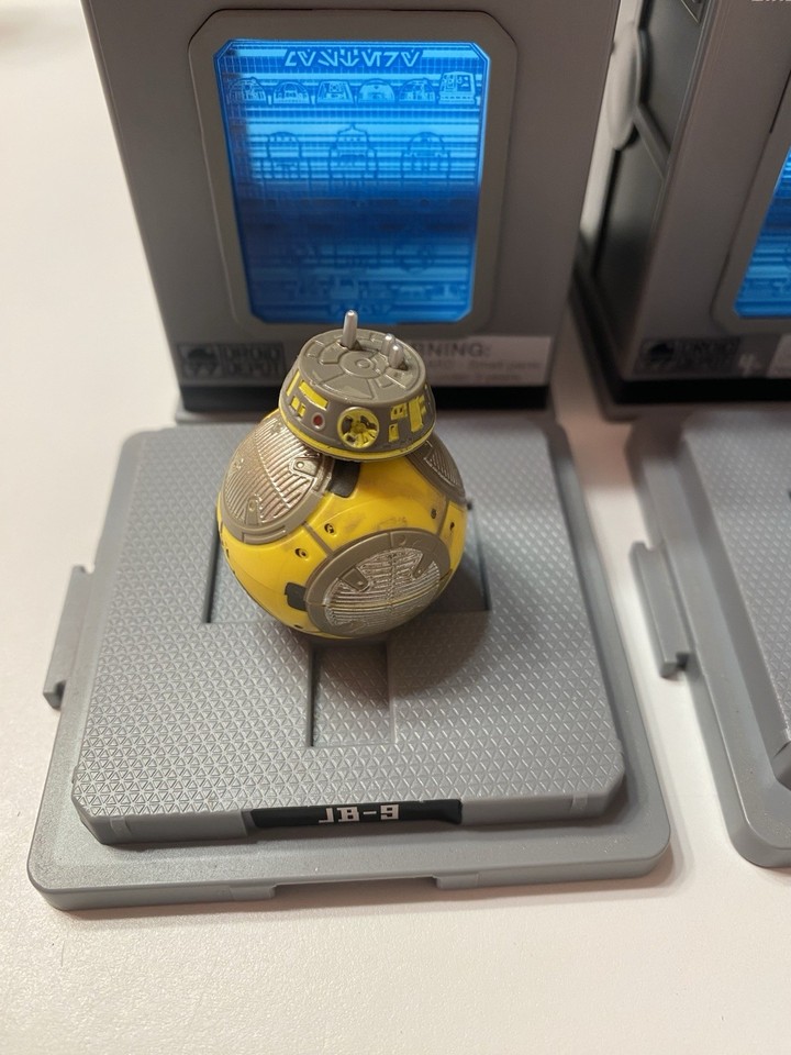 Star Wars Disney Park Droid Factory Figure Lot R3-T2 R6-D3 NO-AH G4-S8 ...