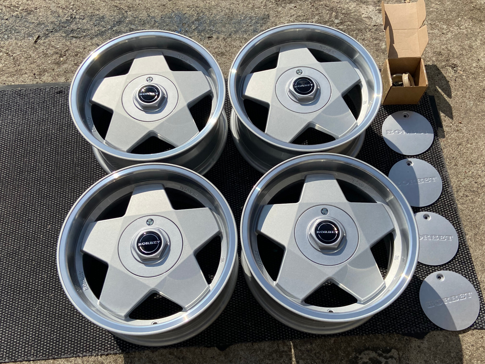 7.5j + 9.0j Neu BORBET A 16 Zoll Retro Felgen 4x100 VW Golf 1 2 3 BMW ...