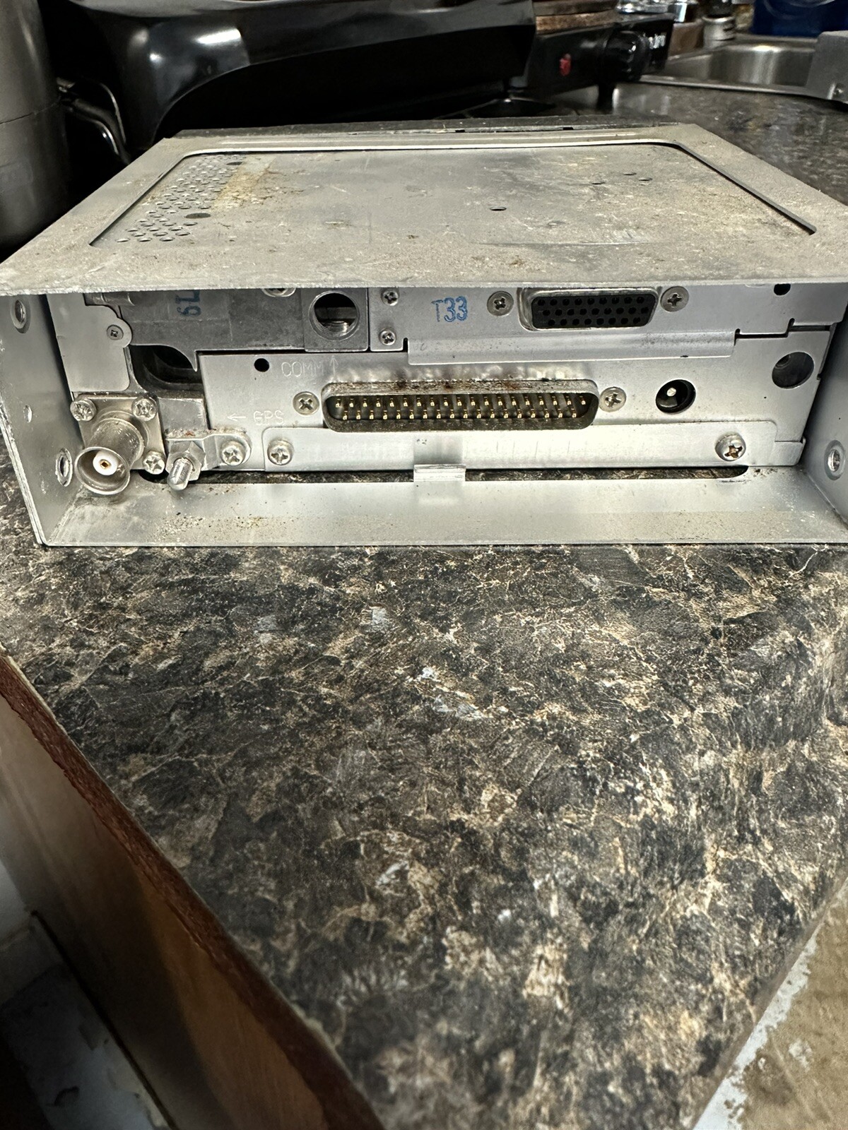 GARMIN GPS 155XL with tray, data card and connectors. Switches checked ...