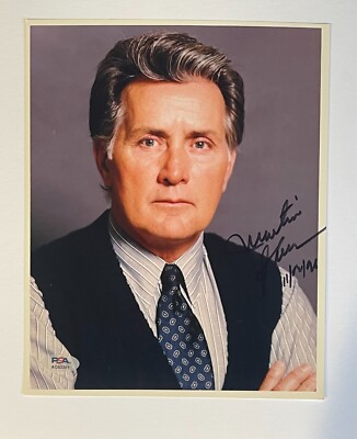MARTIN SHEEN SIGNED AUTOGRAPHED 8X10 PHOTO THE DEPARTED BADLANDS PSA ...