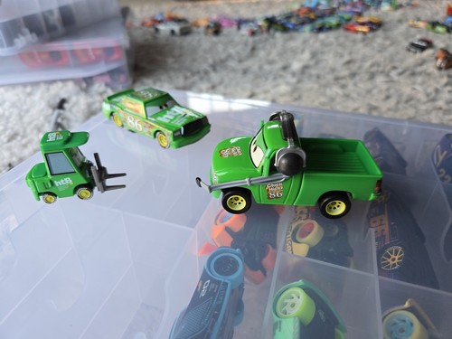 Disney Pixar Cars Chick Hicks HTB #86 pit crew chief, pitty Displayed ...