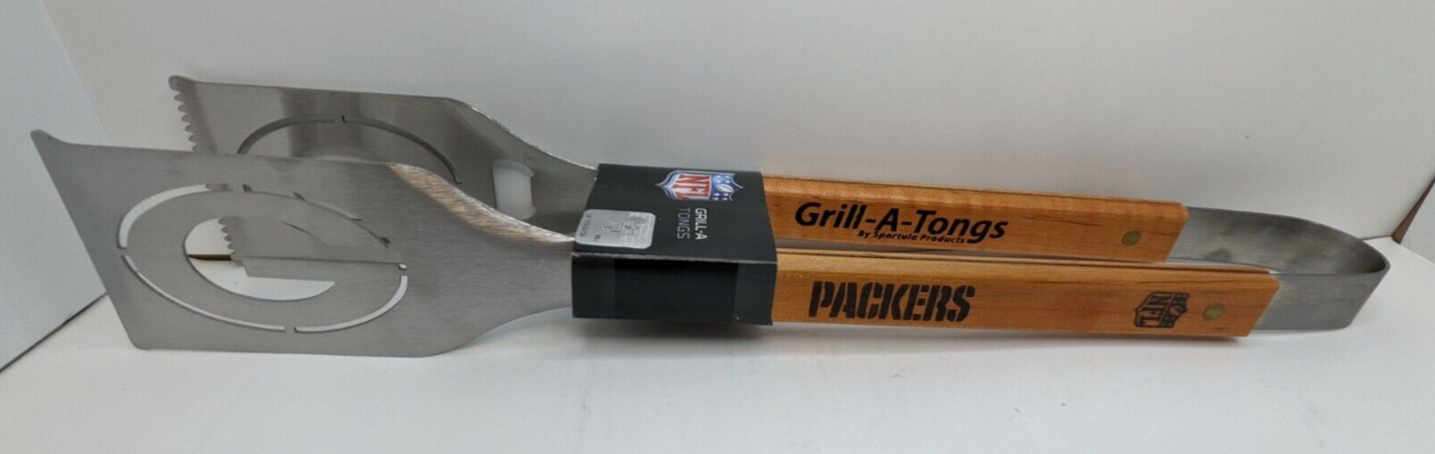 Green Bay Packers GRILL-A-TONGS BBQ Tailgating Tongs & Bottle Opener 18 ...