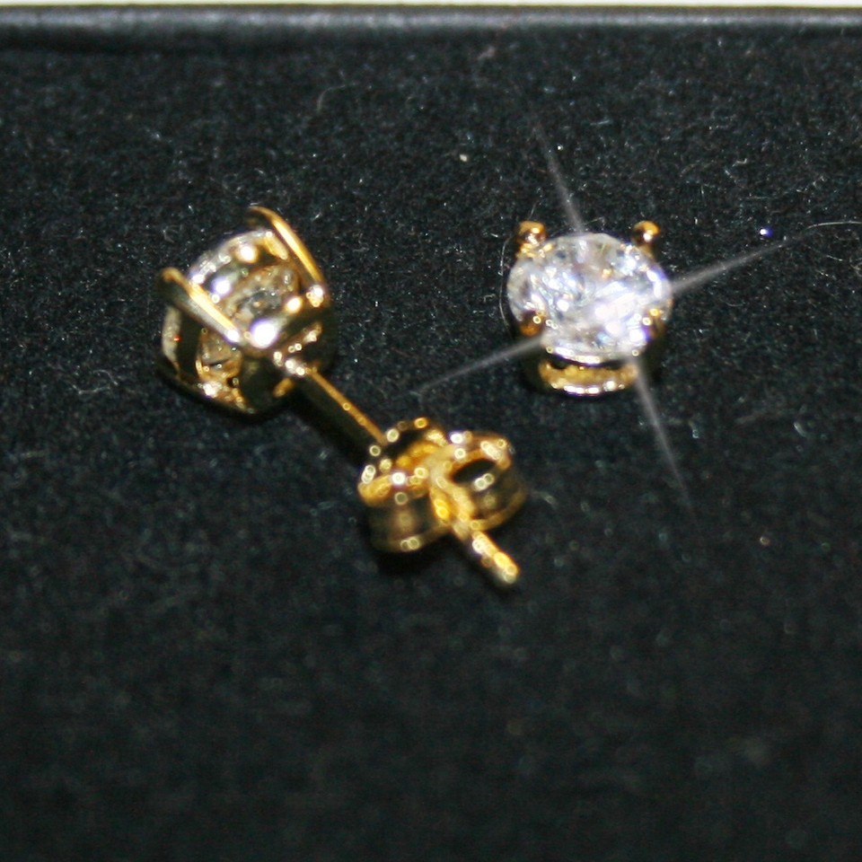 Round Austrian Zircon Solitaire Pendant Necklace Stud Earrings Matching ...