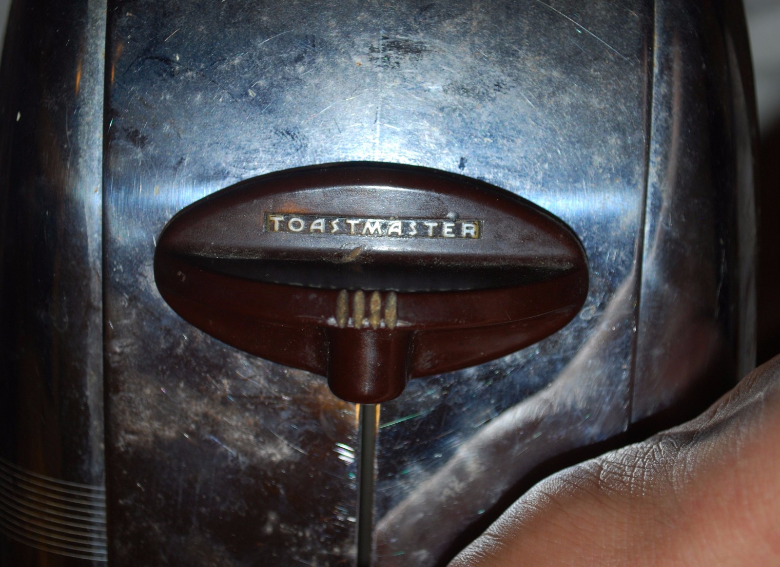 Vintage Toastmaster USA Chrome Bakelite Handles Base Pop-Up 1B9 Toaster ...