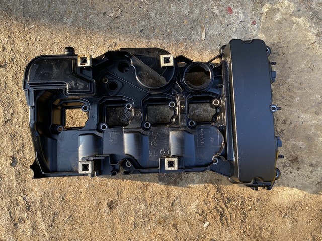 Valve Cover MERCEDES C-klasse W204 2710101130 Gasoline 18914 for sale ...