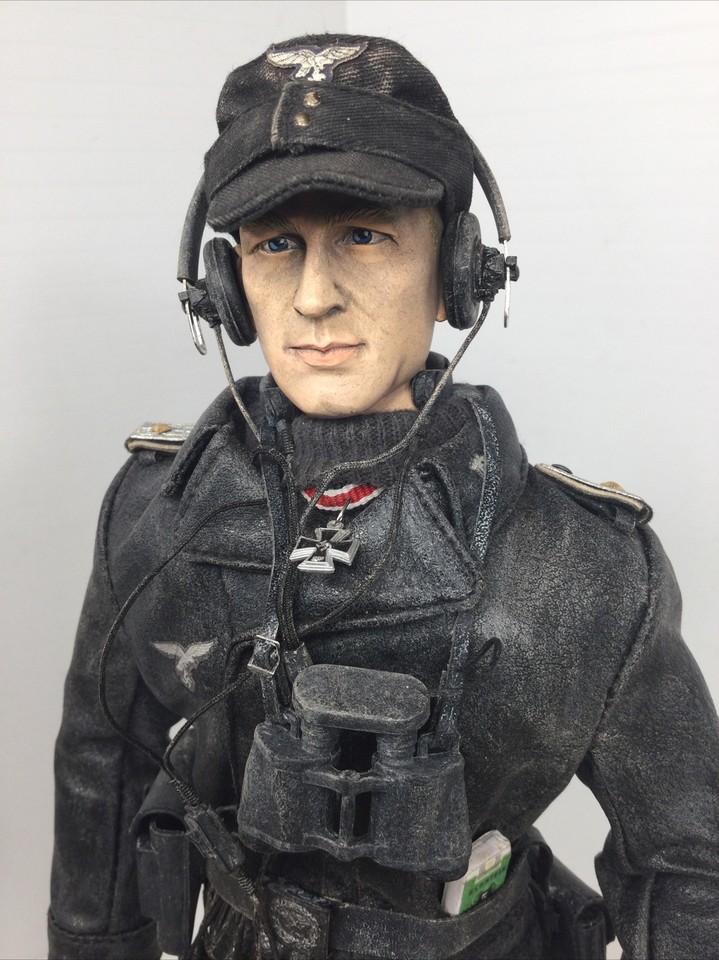 1/6 WW2 GERMAN LUFTWAFFE (H.G.) PANZER DIV TIGER TANK COMMANDER PPK+ ...