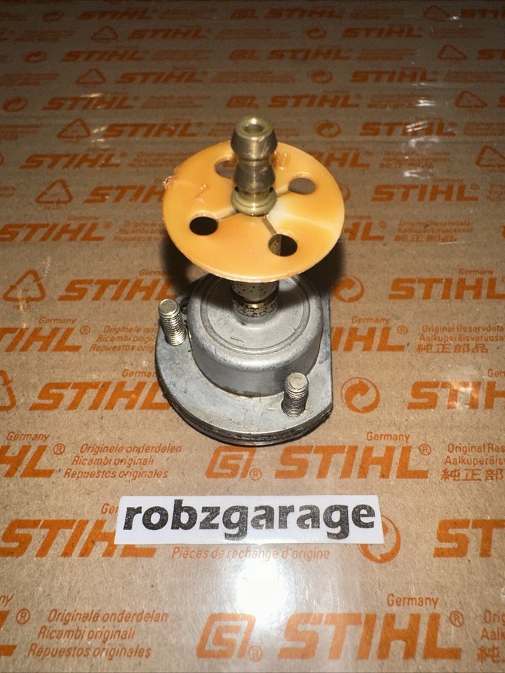 STIHL OIL PUMP OILER (USED) 1120-640-3001 009 L 010 011 012 AV/AVE/AVT ...