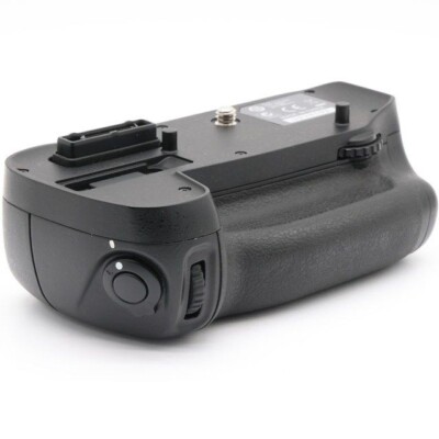 Nikon MB-D15 Multi-Power Battery Pack Battery Grip for Nikon D7100 ...