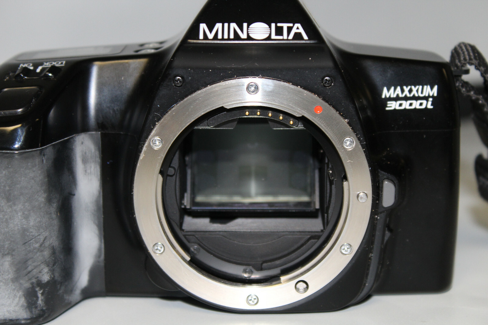 Minolta Maxxum 3000i 35mm Film Camera + AF 50mm f/1.7 Lens + D 314i ...