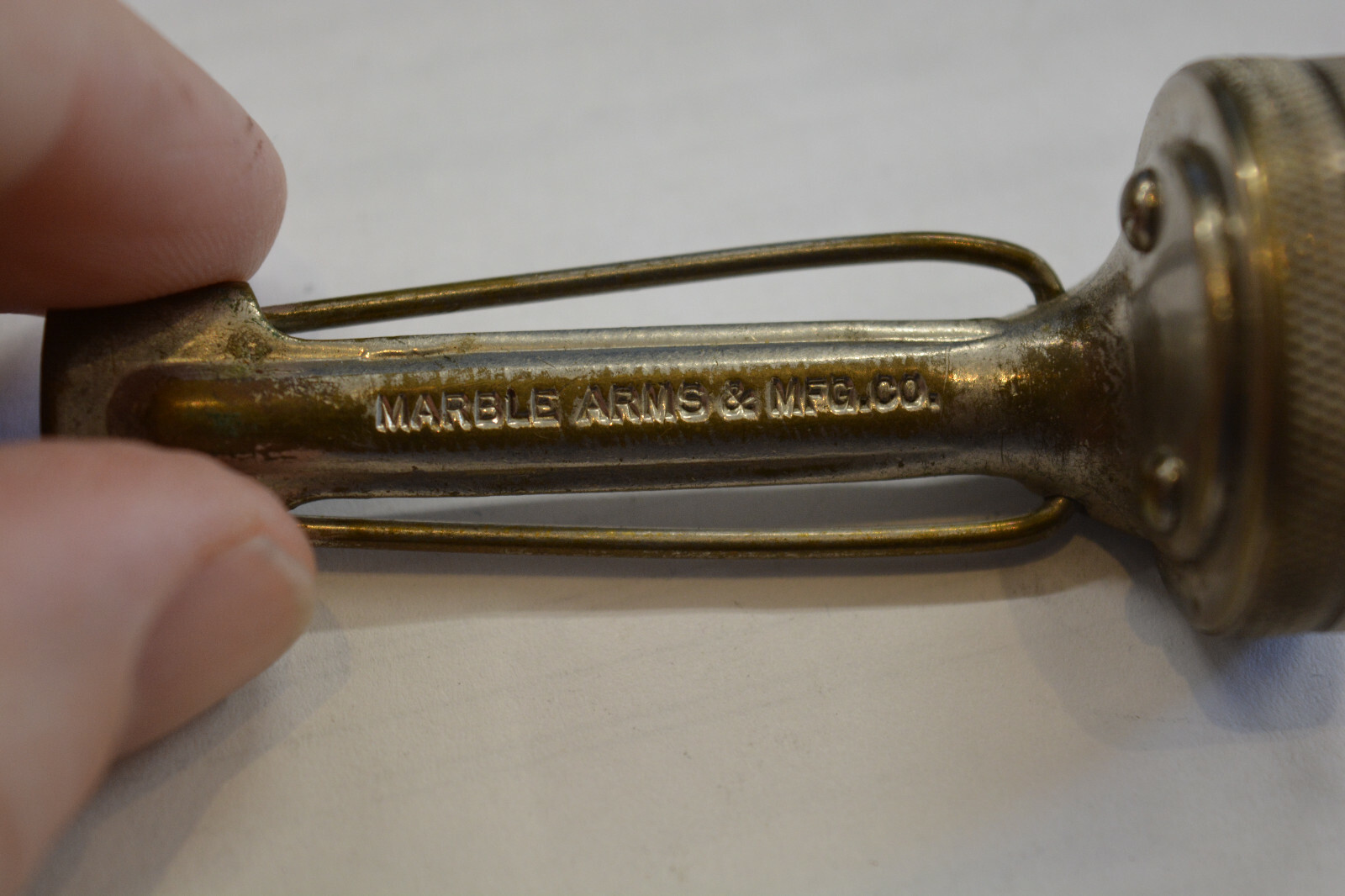 MARBLES ARMS & MFG. CO COMPASS. ORIGINAL MARBLE BRASS COMPASS. LAPEL ...