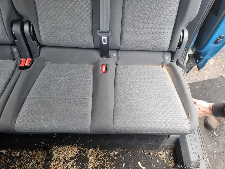 Ford Tourneo Connect Mk3 21-24 Second Row Twin Bench Seat Passenger ...