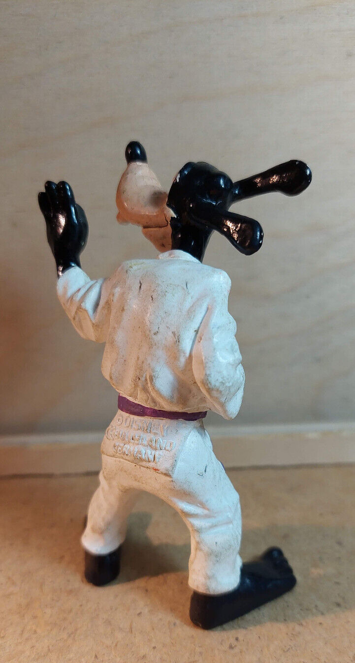 Bullyland Sport Goofy Karate | Figure (8cm) | eBay