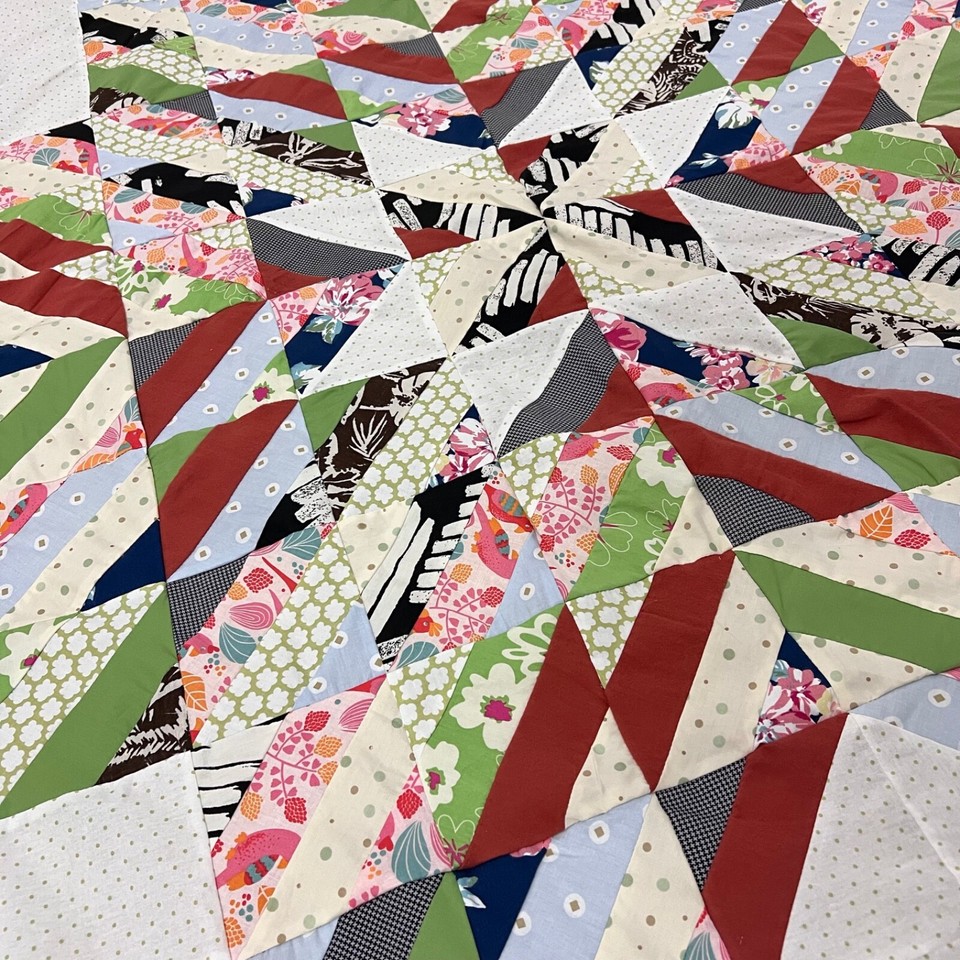 Handmade Original Boughs of Holly Cotton Patchwork quilt top/topper ...