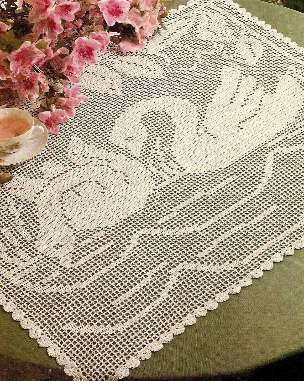 LOVELY Two Swans a Swimming Filet Doily/Crochet Pattern INSTRUCTIONS ...
