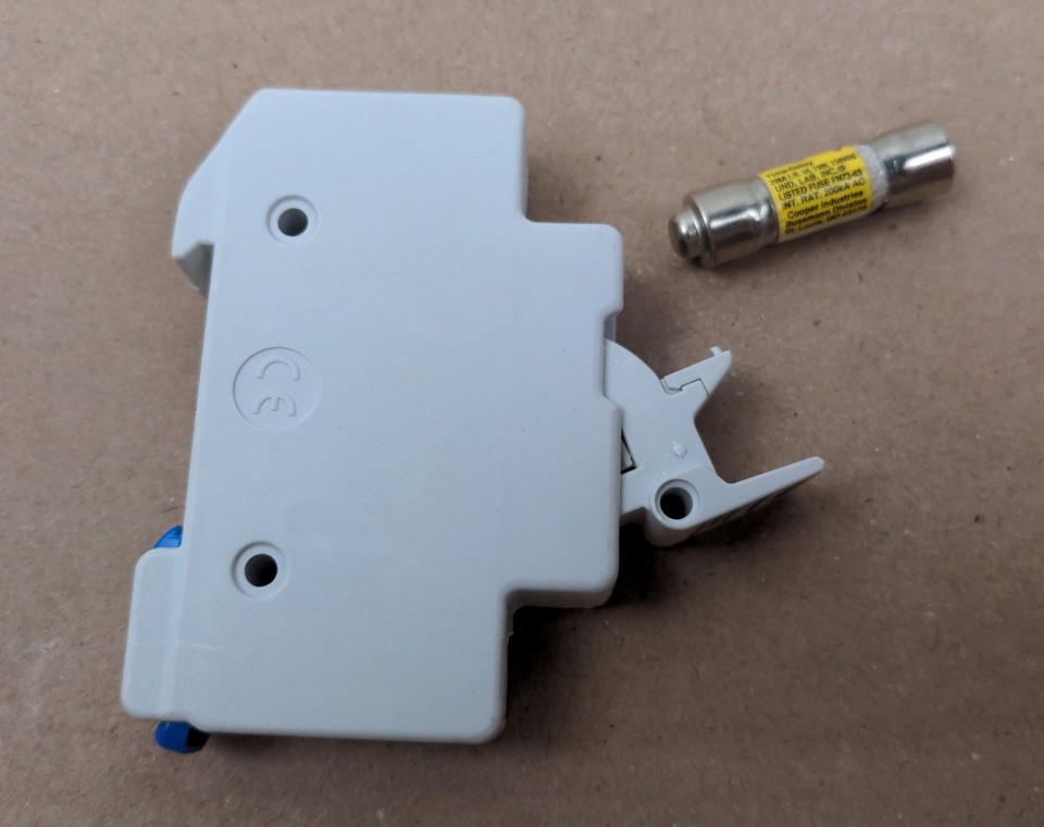 GOULD ULTRASAFE ~ FUSE HOLDER, 30A, 600V USCC1 with 12A Fuse | eBay