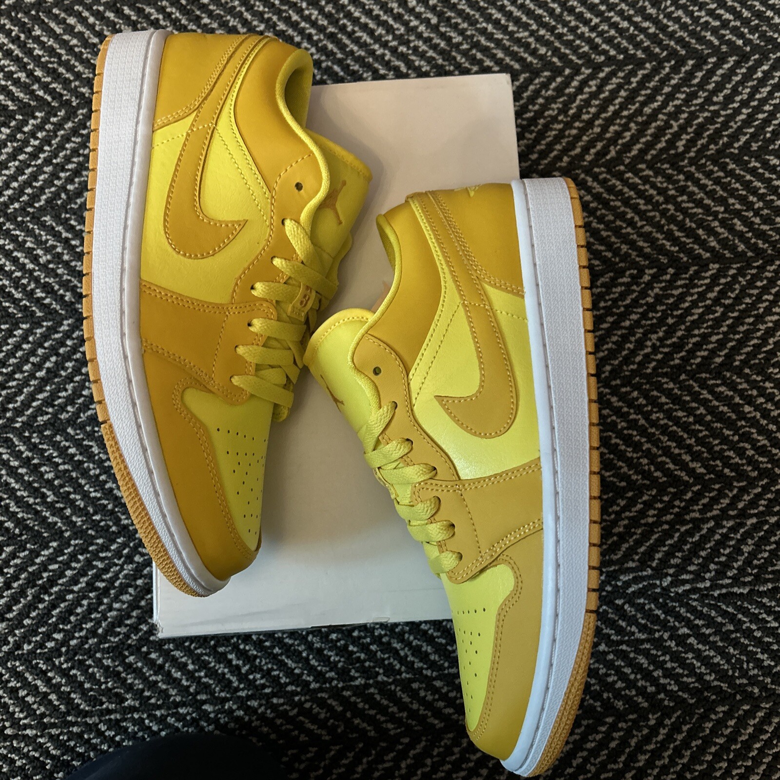 Size 10 - Air Jordan 1 Low Yellow Strike W | eBay