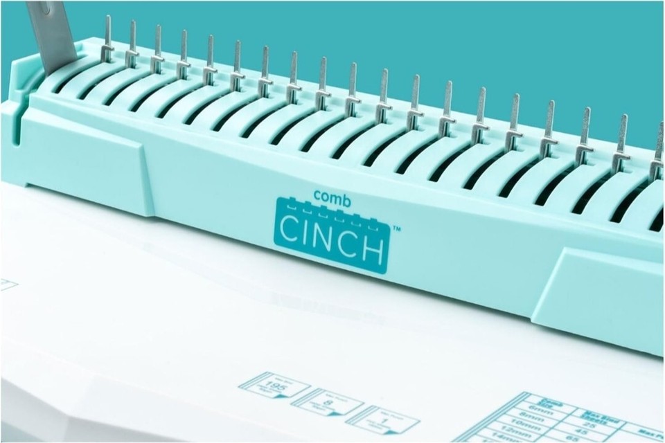 We R Memory Keepers Comb Cinch Book Binding Machine, Includes 10 8 mm ...