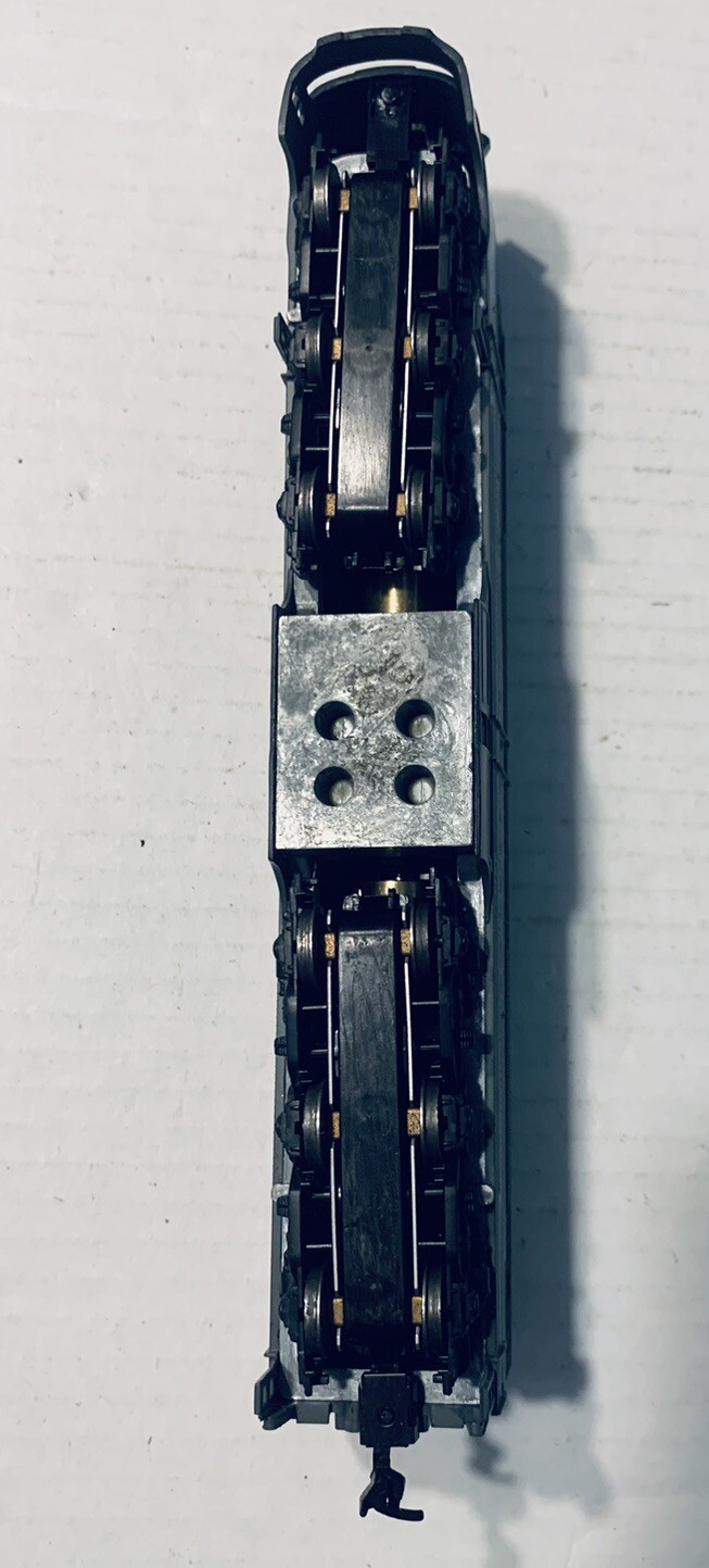 ALCO Pa1 Diesel Powered Passenger Locomotive NYC 4211 HO Athearn 3303 ...