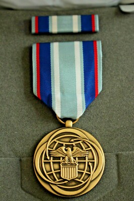 USAF US AIR FORCE UNISSUED AIR & SPACE CAMPAIGN MEDAL & RIBBON PAIR SET ...