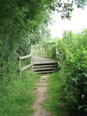 Photo 6x4 The Wherryman's Way - footbridge by Hardley Flood Chedgrave ...
