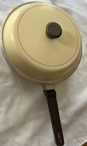 Vintage Club Aluminum 12” Covered Lid Fry Pan Golden Wheat | eBay