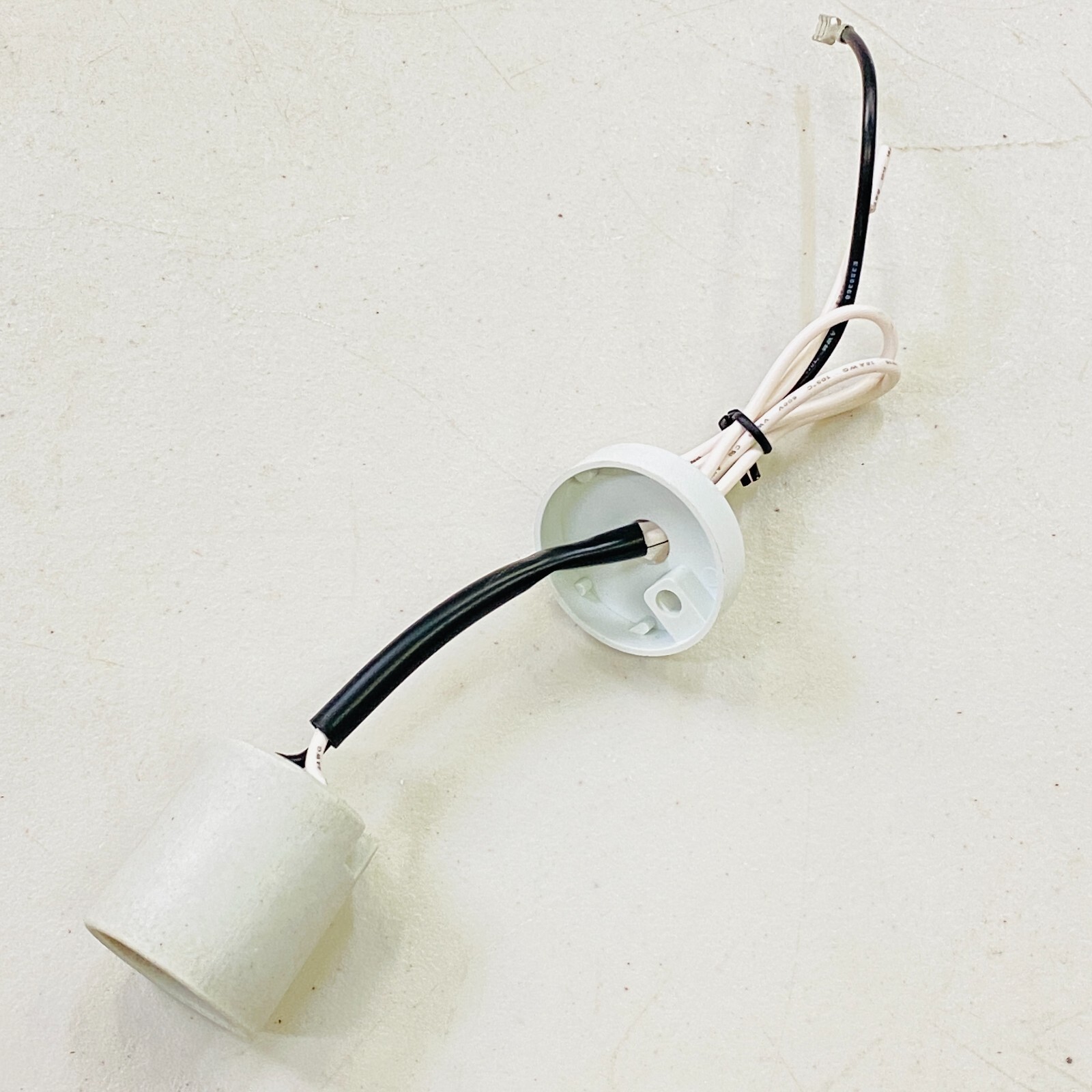 Genuine Whirlpool UXT4030ADS2 Range Hood Lamp Light Bulb Socket ...