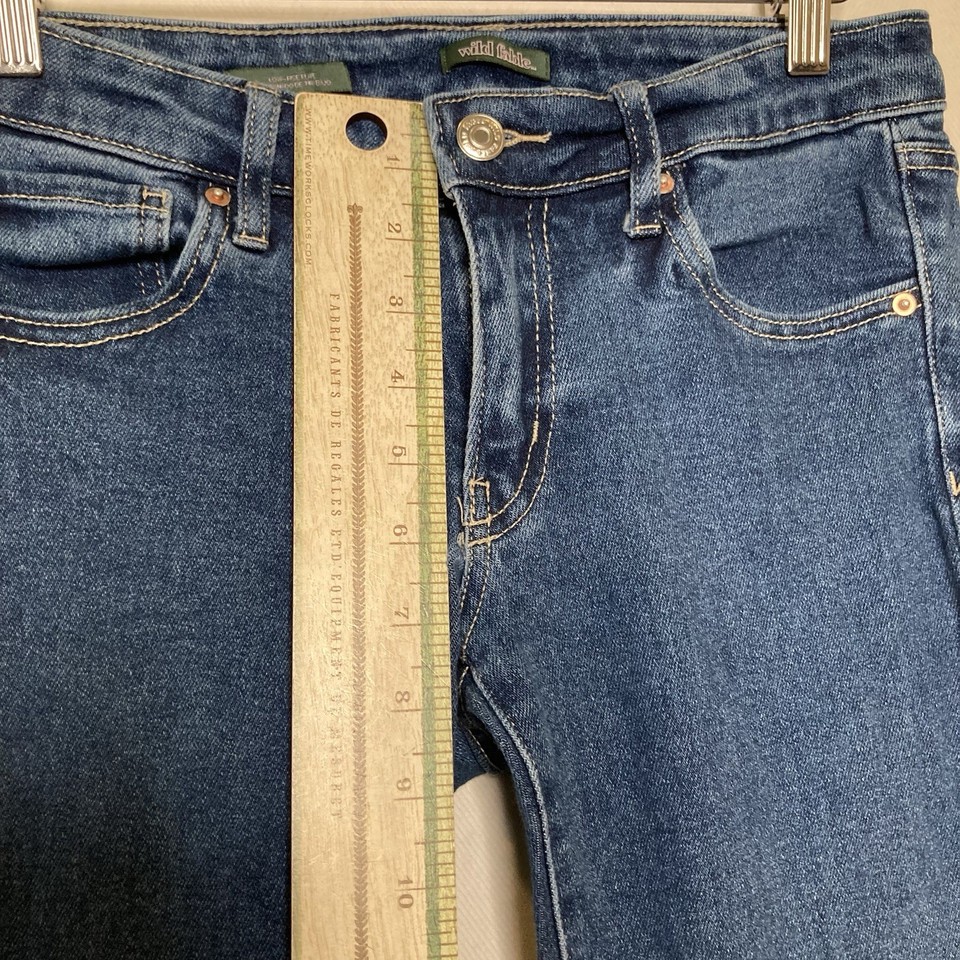 Wild Fable Jeans Size 2 Embroidered Butterfly Pockets Low Rise Flare ...