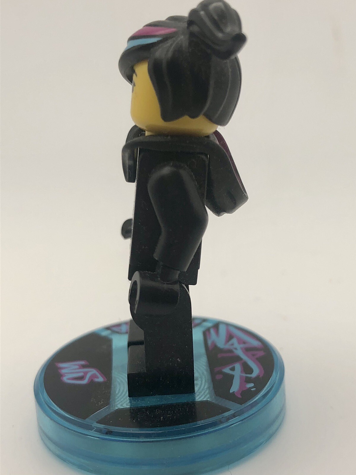 Lego Dimensions Wyldstyle The Lego Movie Minifigure With Base Retired ...