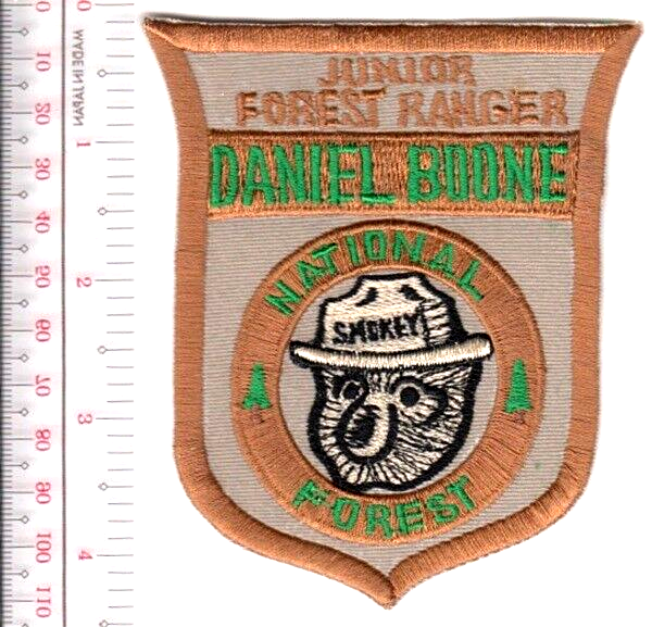 Smokey Bear US Forest Service Junior Forest Ranger Daniel Boone NF vel ...
