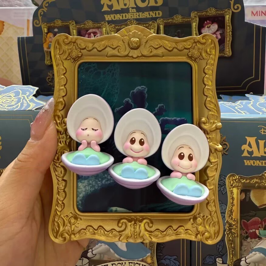 MINISO Disney Alice in Wonderland Series Blind Box Figure Toy Art Doll ...