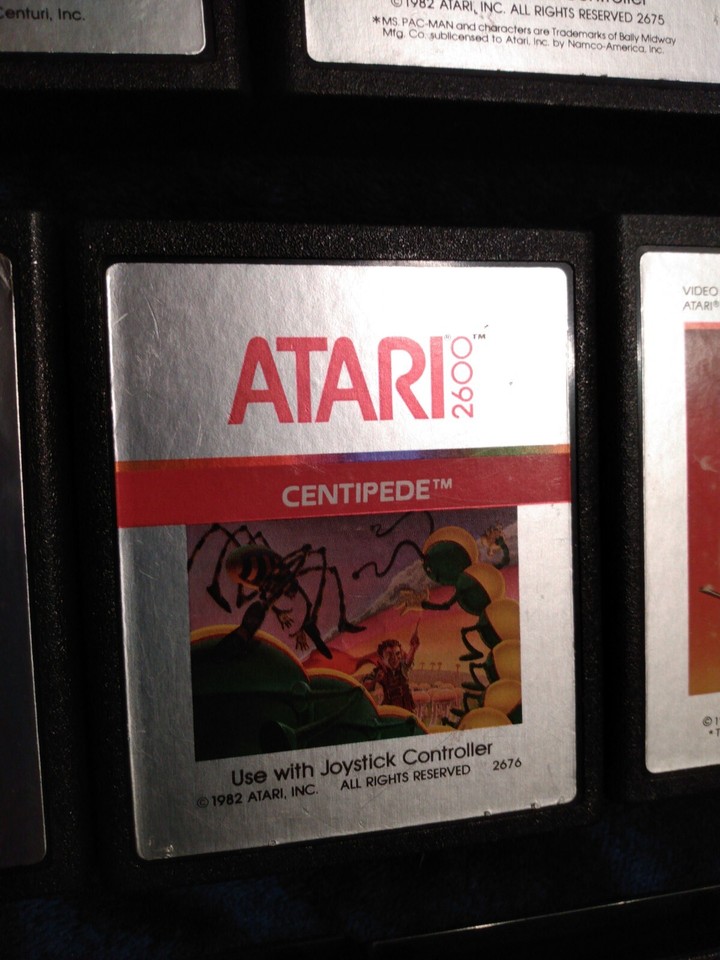 Atari game system + huge lot of Atari games including ET : The Extra ...