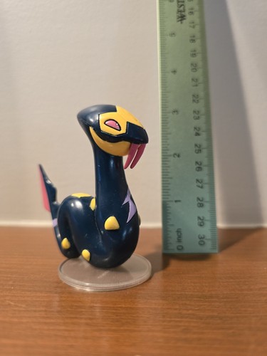 Seviper Pokemon Figure TOMY 2002 Nintendo Pocket Monster Collection ...