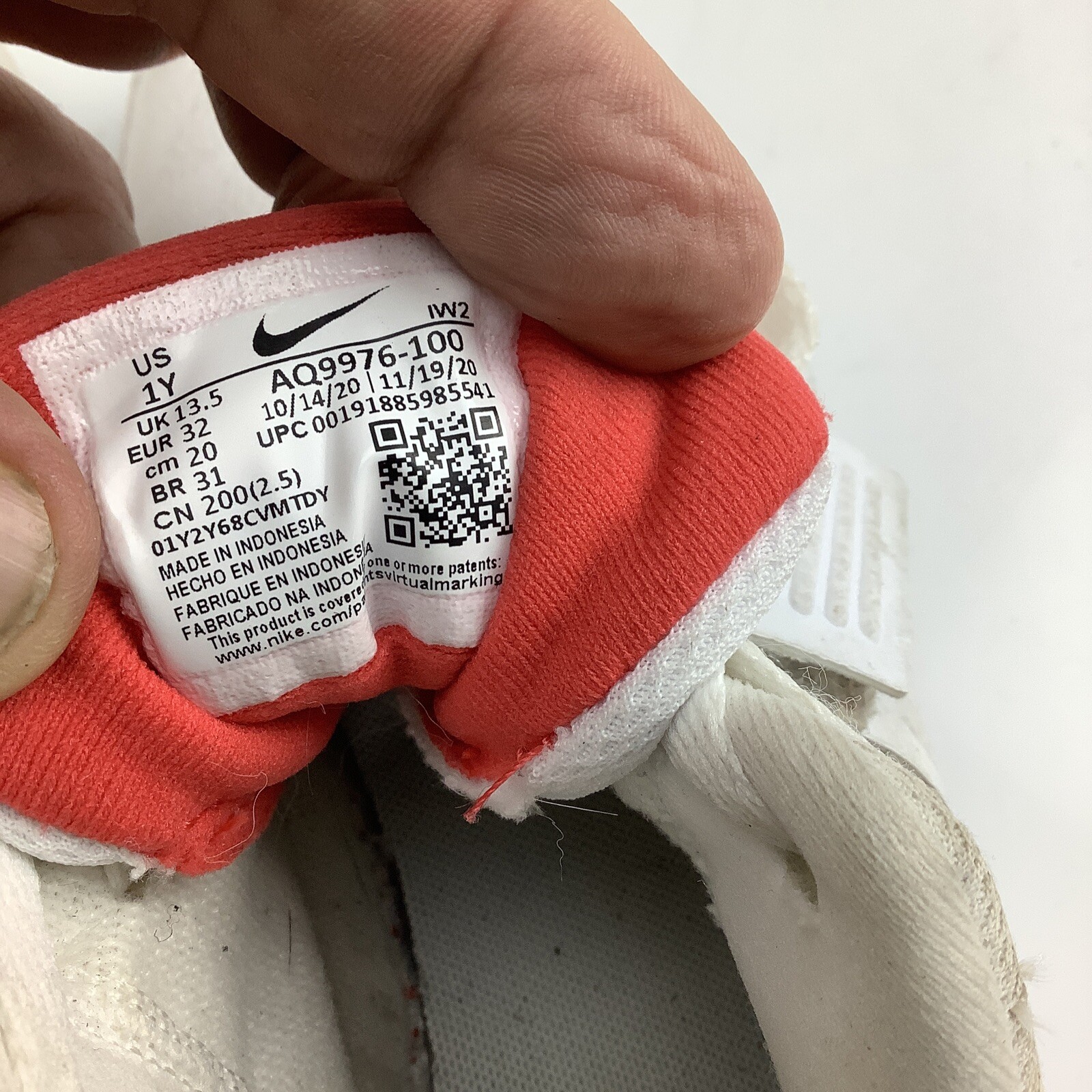 Nike Kids'Team Hustle Barely Used Basketball Shoes - Size 1Y - Style # ...