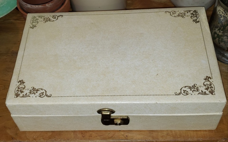 Large Vintage White Jewelry Box Lined w/ Red Velvet, Satin, Felt ...