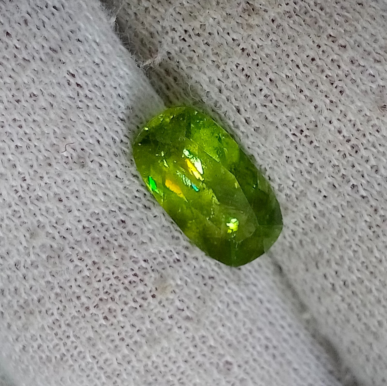 3 Carat Natural Cut Top Green Color Sphene/Titanite Loose Gemstone From ...