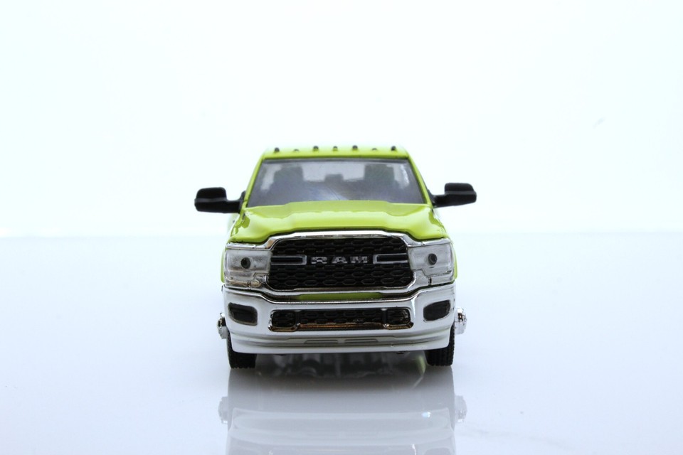 2019 Dodge Ram 3500 Dually Bighorn Truck 1:64 Scale Diecast Model ...