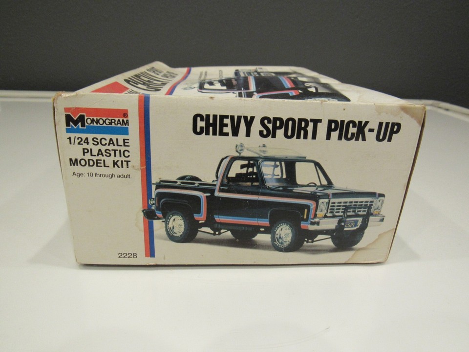 Monogram Chevy Sport Pick-Up Truck model Car Kit 1/24 Built early ...