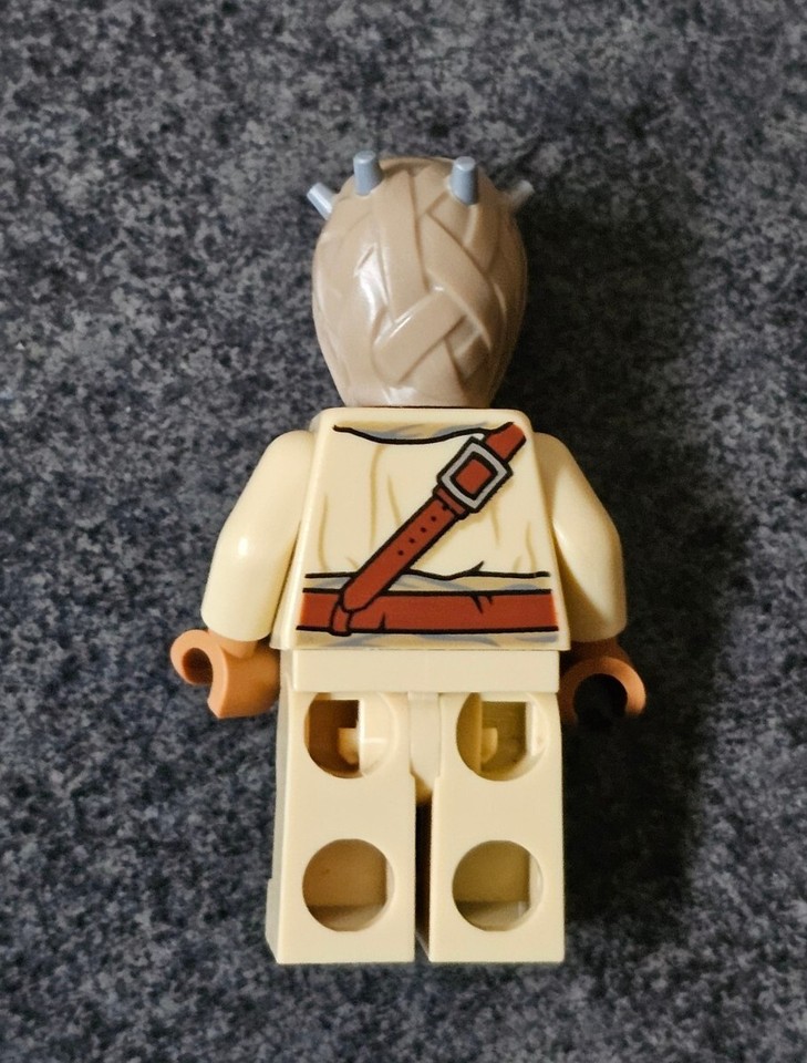 LEGO Star Wars Tusken Raider Minifigure - SW1074 - Sets 75265 75299 ...