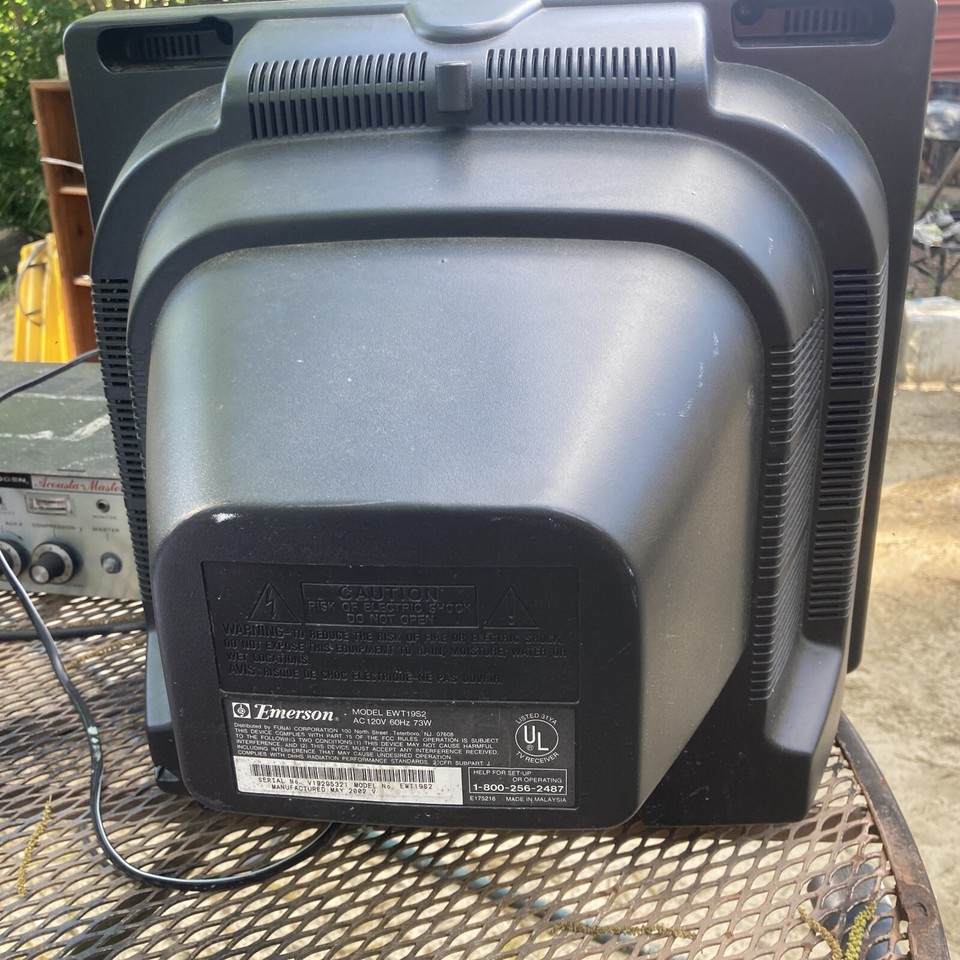 Emerson EWT19S2 CRT 19 inch TV A/V Inputs Gaming | eBay