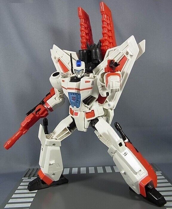 New Transformers Jetfire/skyfire Hasbro LG-07 Autobot Leader Action ...