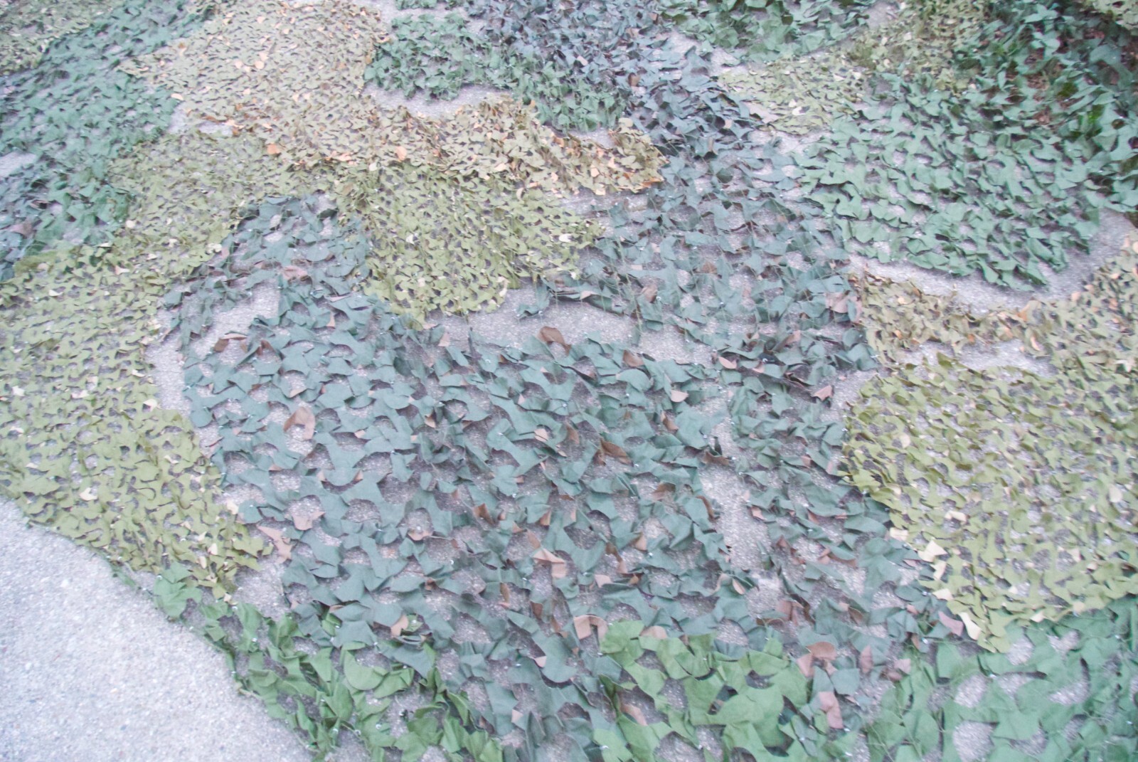 CAMOUFLAGE SCREENING SYSTEM WOODLAND RADAR SCATTERING 1080-00-103-1246 ...