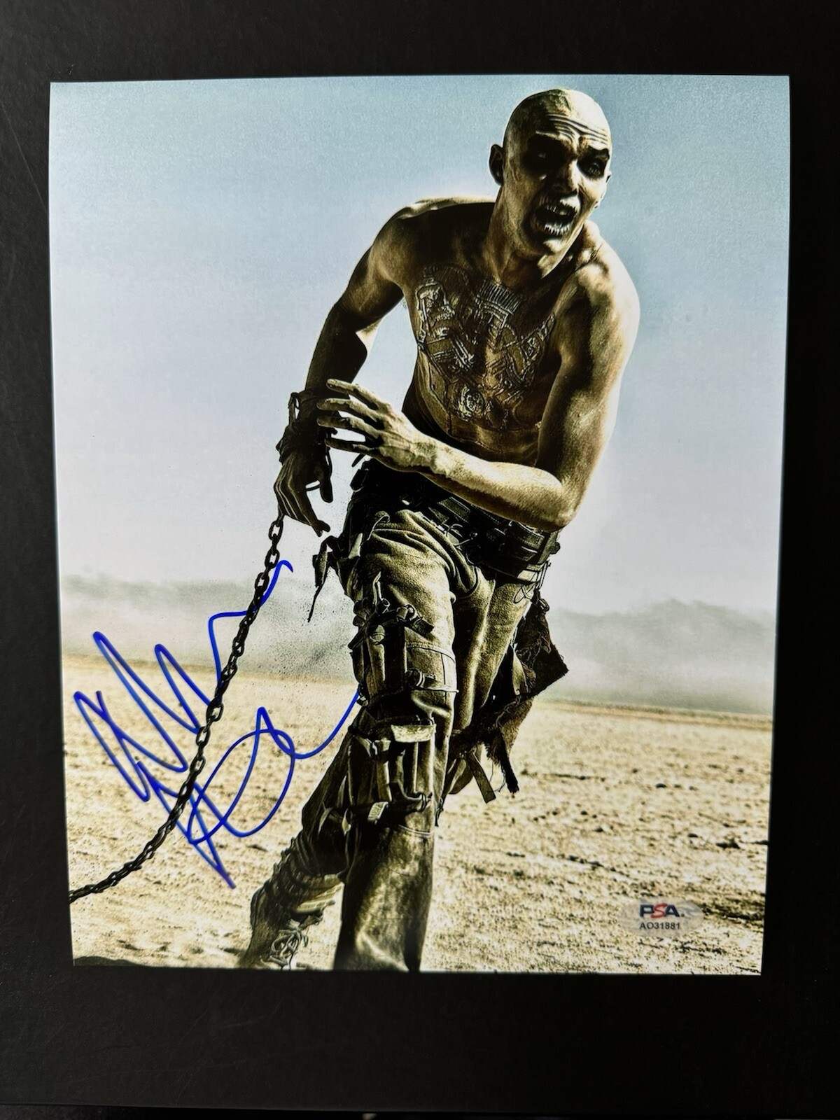 Nicholas Hoult Signed Autographed 8x10 Photo Psa/Dna Photo Mad Max Fury ...