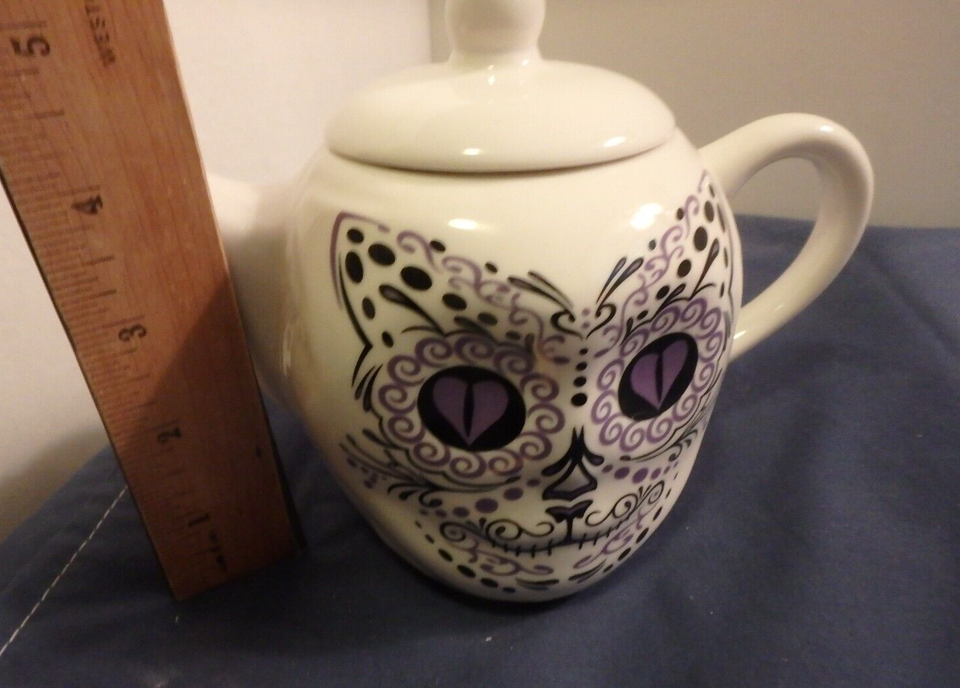 Cat Sugar Skull Tea Pot, 2014 Archie McPhee Ceramic Day of Dead Purple ...