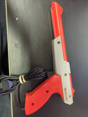 NINTENDO NES ZAPPER LIGHT GUN CONTROLLER ORANGE OFFICIAL OEM NES-005 | eBay