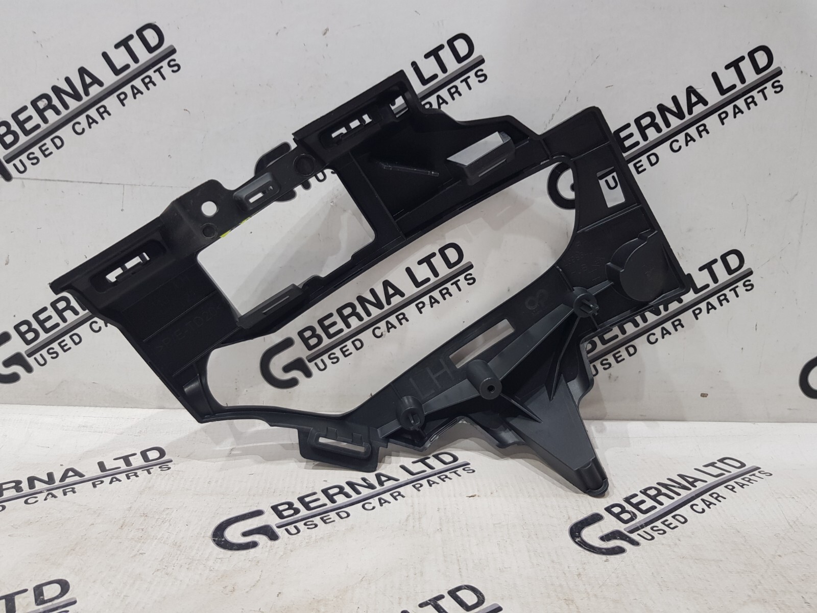 GENUINE RENAULT CAPTUR MK2 2019-2023 REAR LEFT SIDE BUMPER BRACKET ...