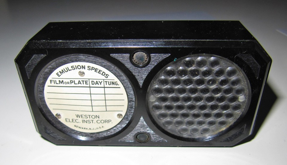 VINTAGE WESTON LIGHT METER-MODEL 650-GREAT CONDITION-COLLECTABLE W/CASE ...