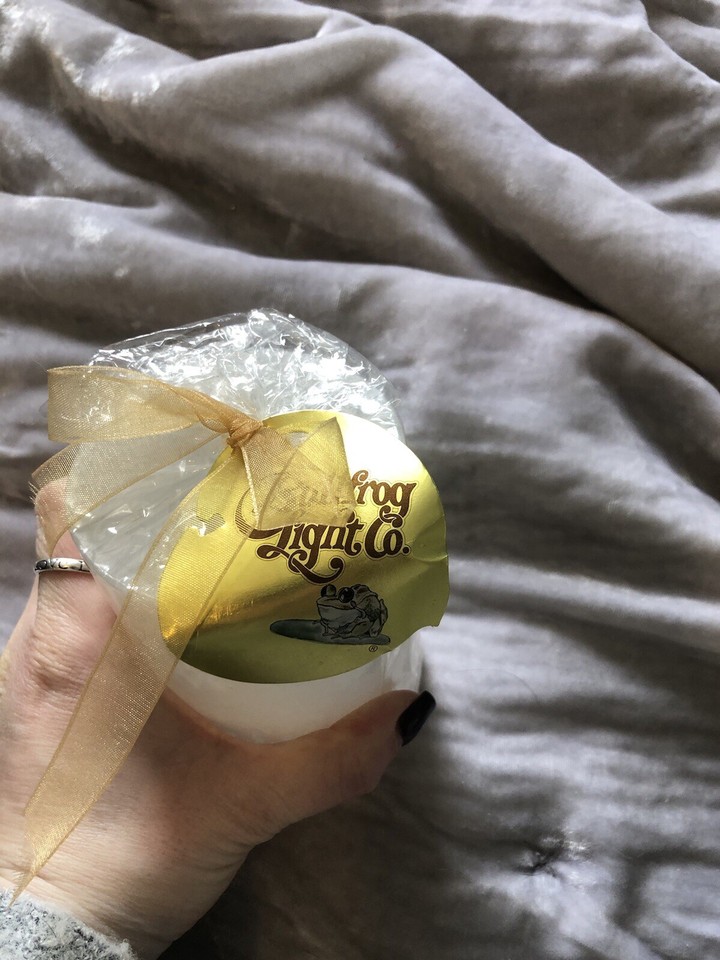 NEW Bullfrog Light Co White Snowflake Pillar Candle 4” Sealed Winter ...