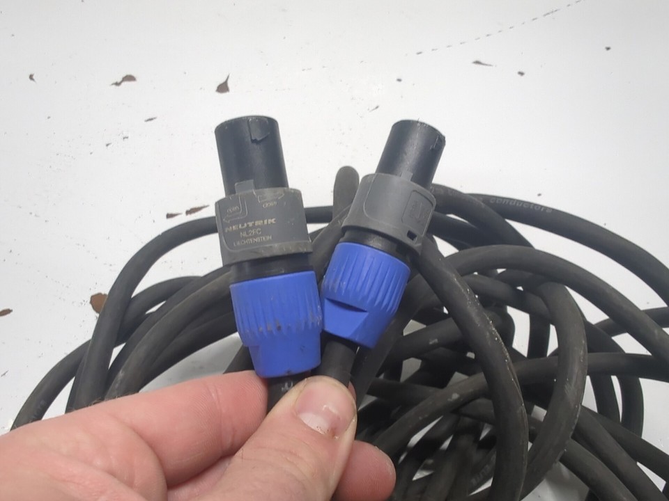 Live wire Elite Speaker Cable / 2 x 12ga Conductors 25 ft. Black | eBay