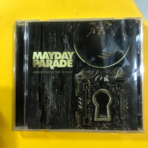 MAYDAY PARADE - MONSTERS IN THE CLOSET - CD - VGC - FREE POST ...